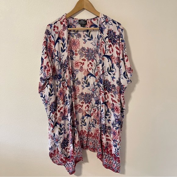 Angie | Sweaters | Angie Bohemian Floral Kimono Robe Red Blue Open ...